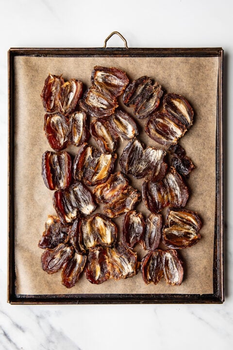 Snickers Chocolate Date Bark - Early Brawd